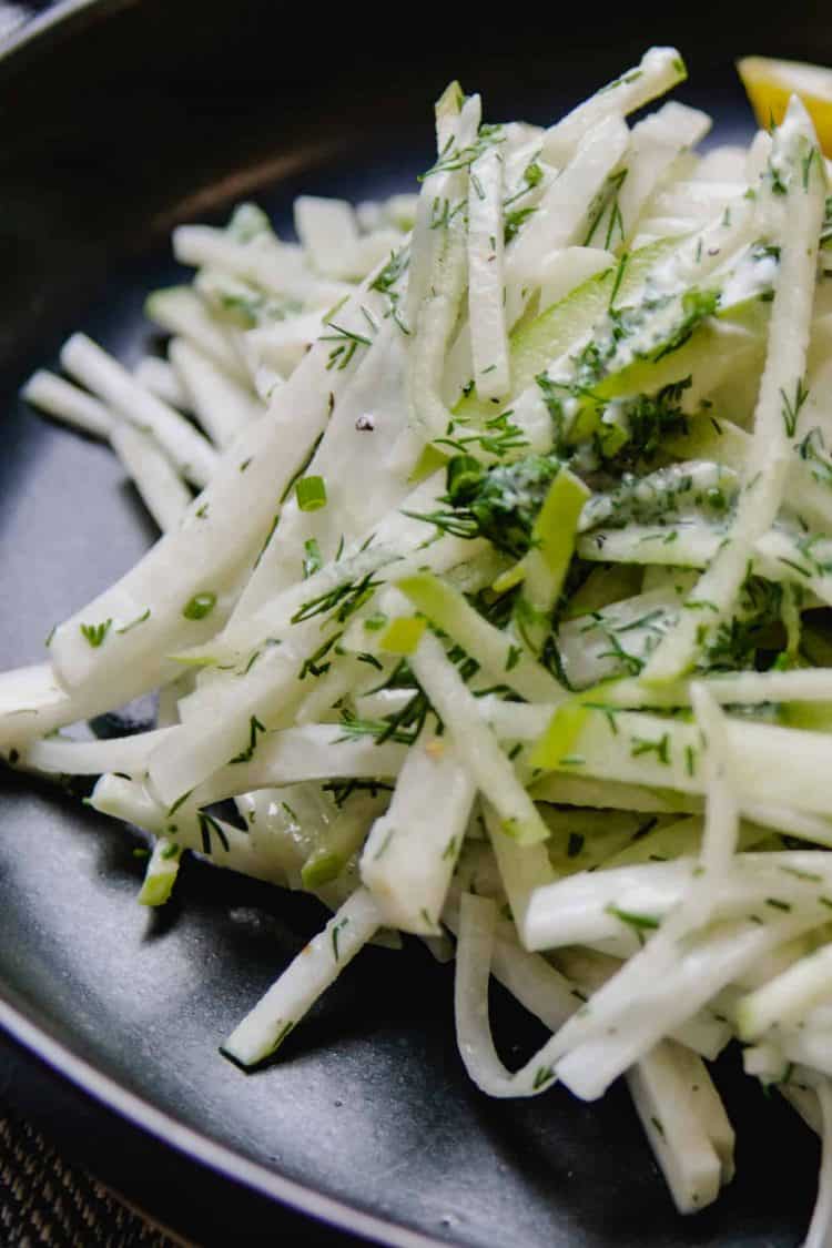 Kohlrabi 101: A Beginner's Guide to This Versatile Vegetable - How To ...