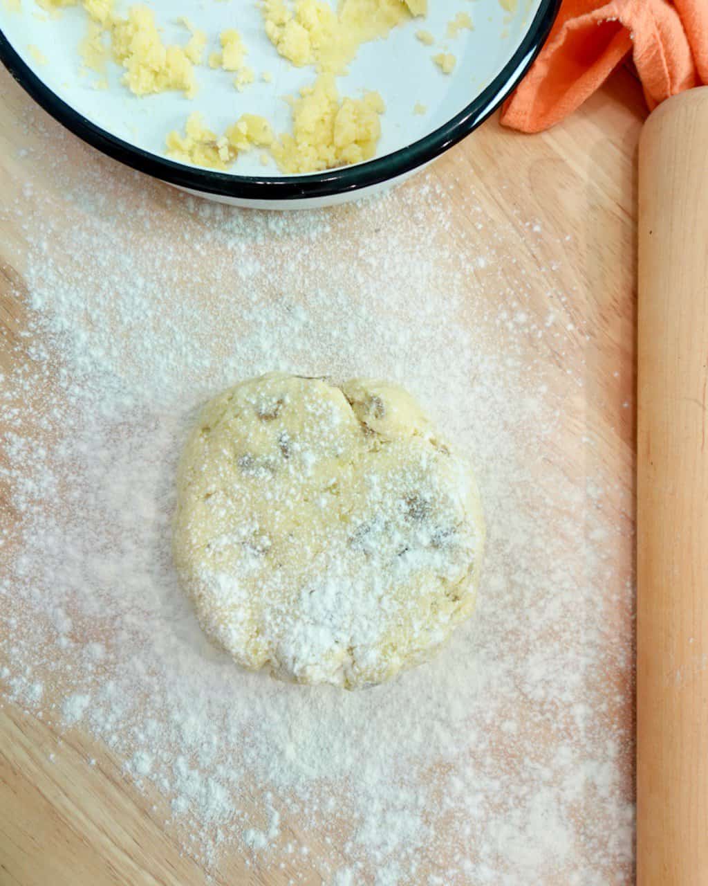 Potato Scones (AKA Tattie Scones) - How To Make Dinner