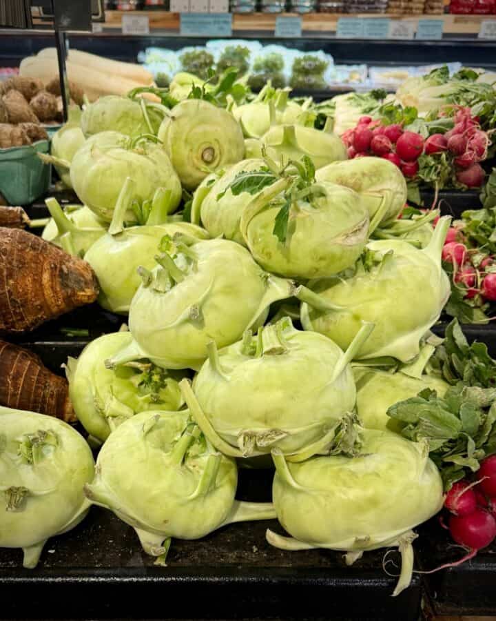 Kohlrabi 101: A Beginner's Guide to This Versatile Vegetable - How To ...